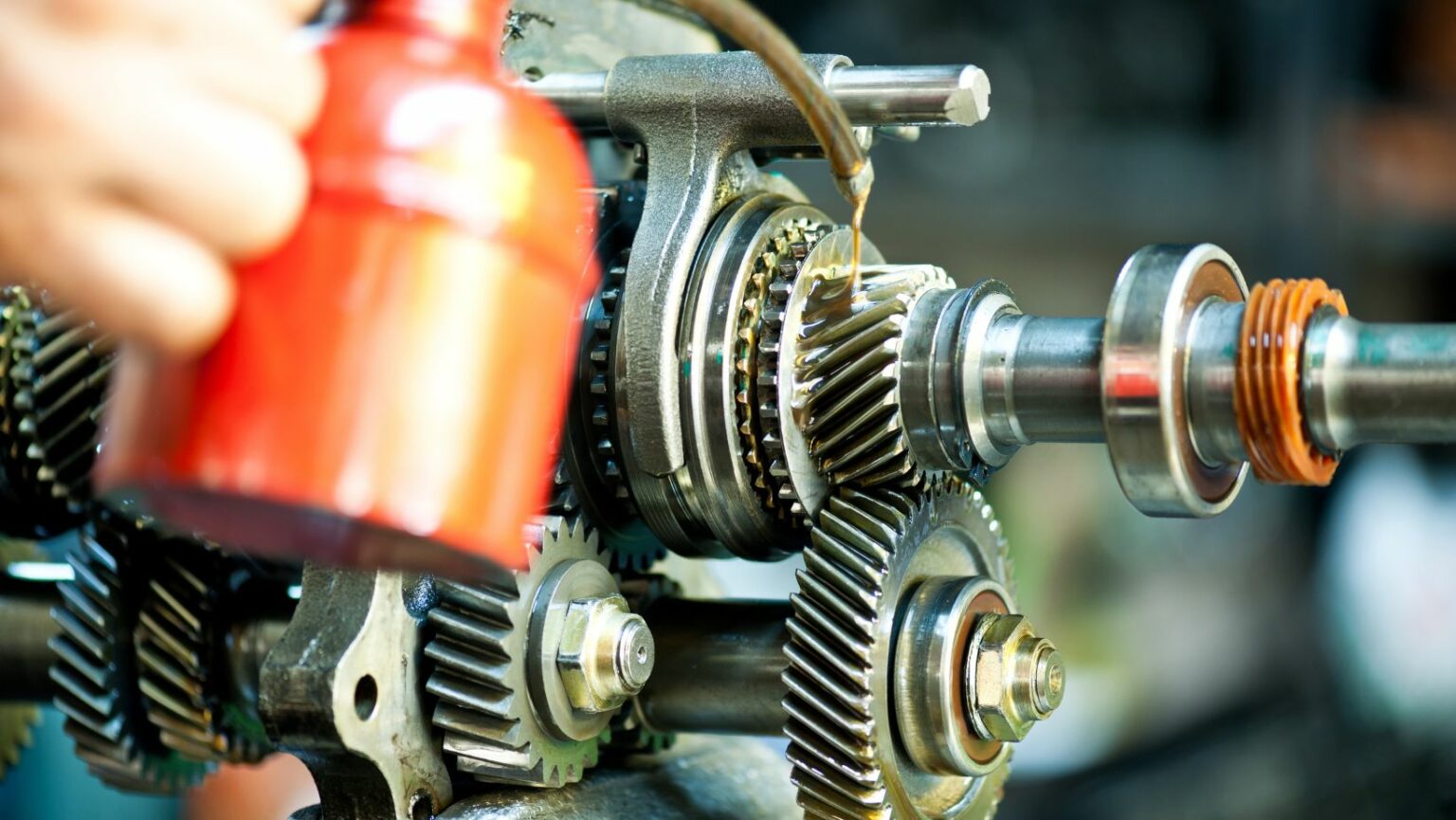 7 Warning Signs of Transmission Problems You Shouldn't Ignore